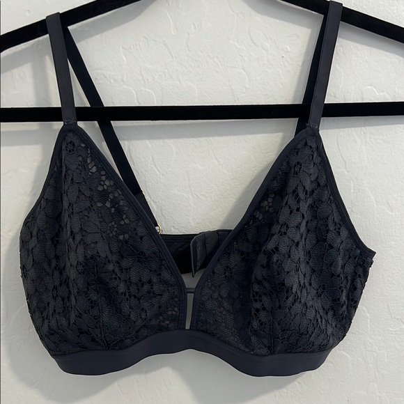 Lively | Intimates & Sleepwear | Lively Navy No Wire Lace Mesh Bralette ...